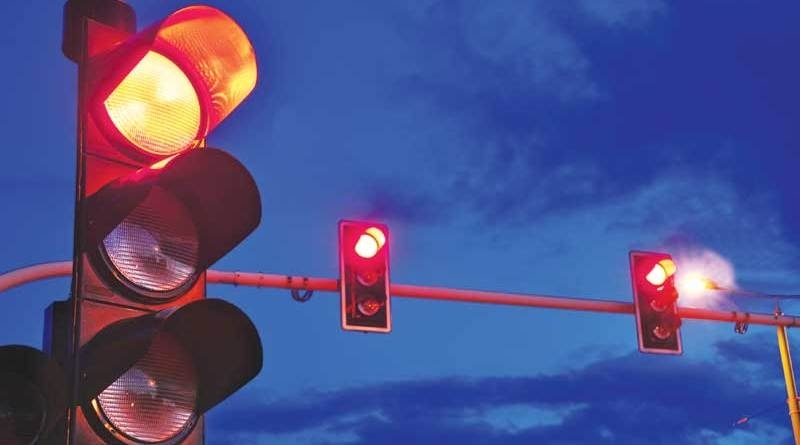Signal jumping cases decline in 5 years - Oman Observer