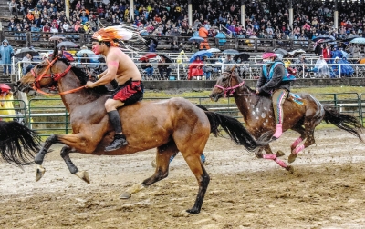 Native American tribes revive horse heritage with bareback races in ...