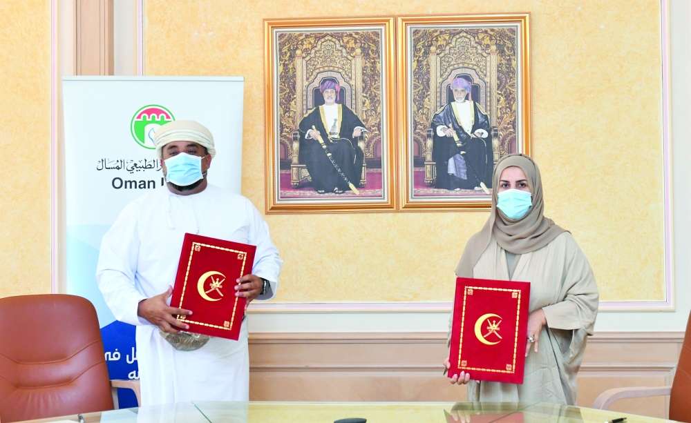 MOH, Oman LNG ink pacts to finance health projects - Oman Observer