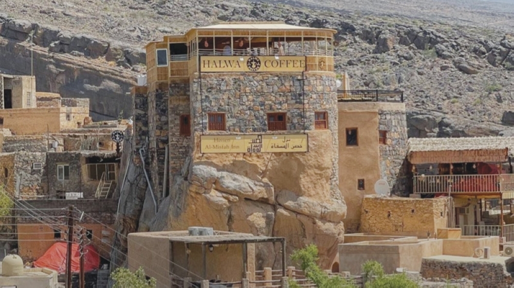 Misfat Al Abriyeen embraces coffee trend - Oman Observer