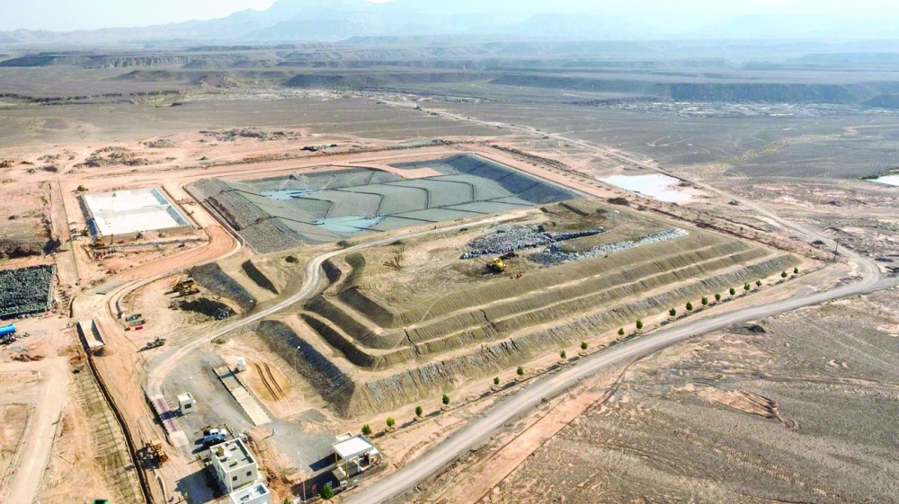 Municipal waste services now cover 100% of Oman’s population: be’ah ...