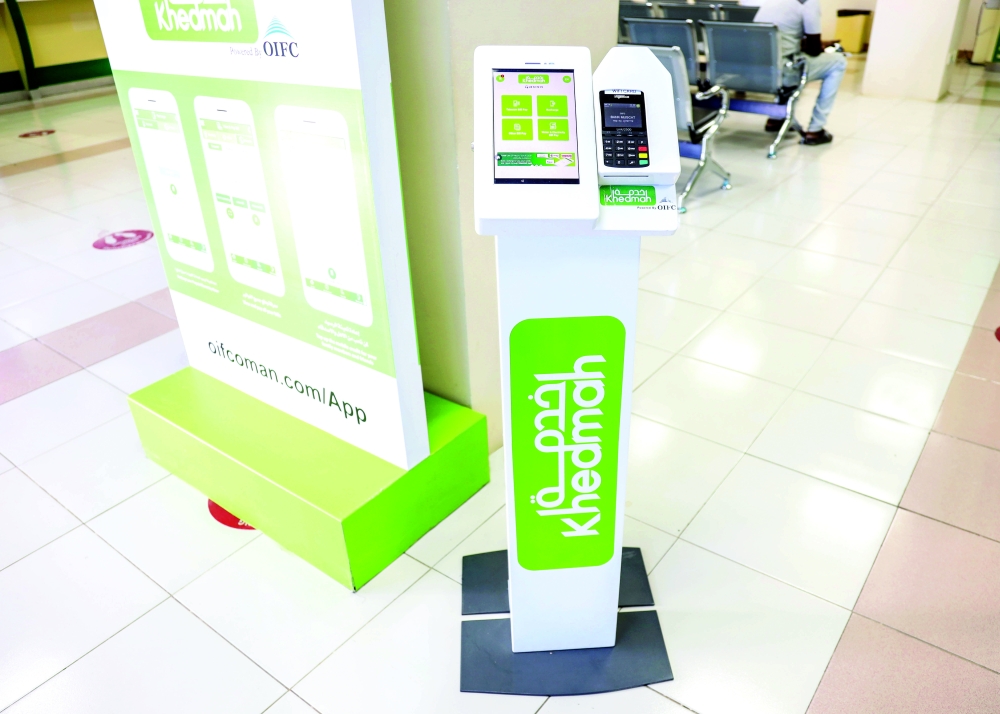 Khedmah launches new mobile tap machines - Oman Observer