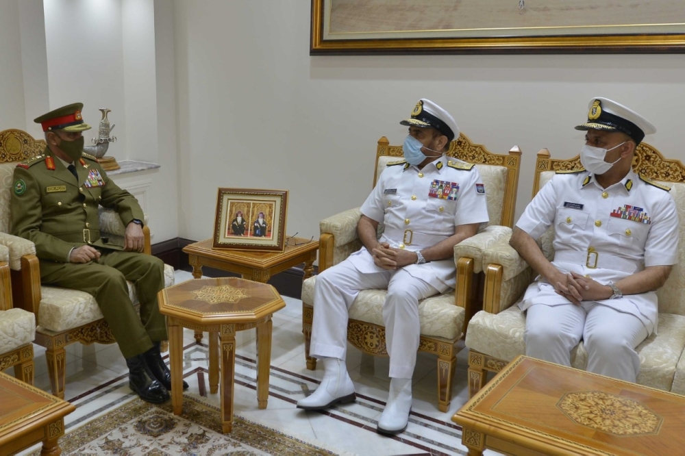 SAF Chief of Staff receives Chief of Bahrain Defence Force - Oman Observer
