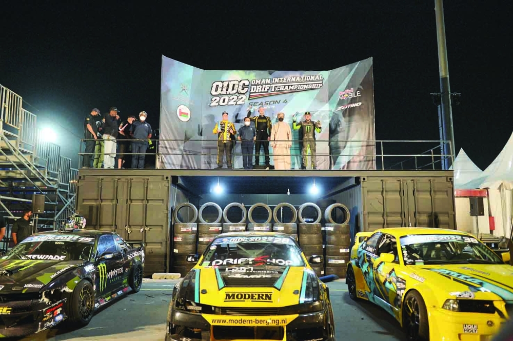 Oort claims opening honours - Oman Observer