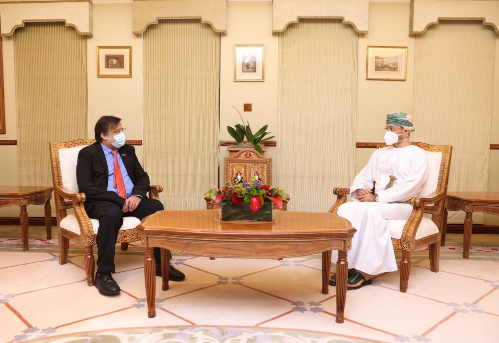 Foreign minister receives credentials of Pakistani ambassador - Oman ...