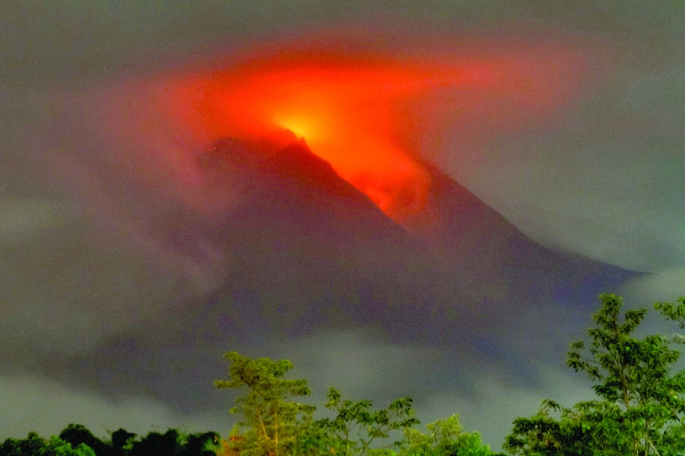 ACTIVE VOLCANO - Oman Observer