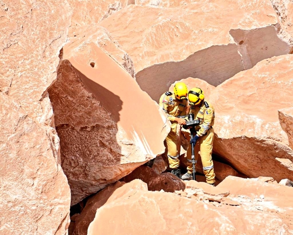 Ibri quarry mishap toll rises to 9, search still on - Oman Observer