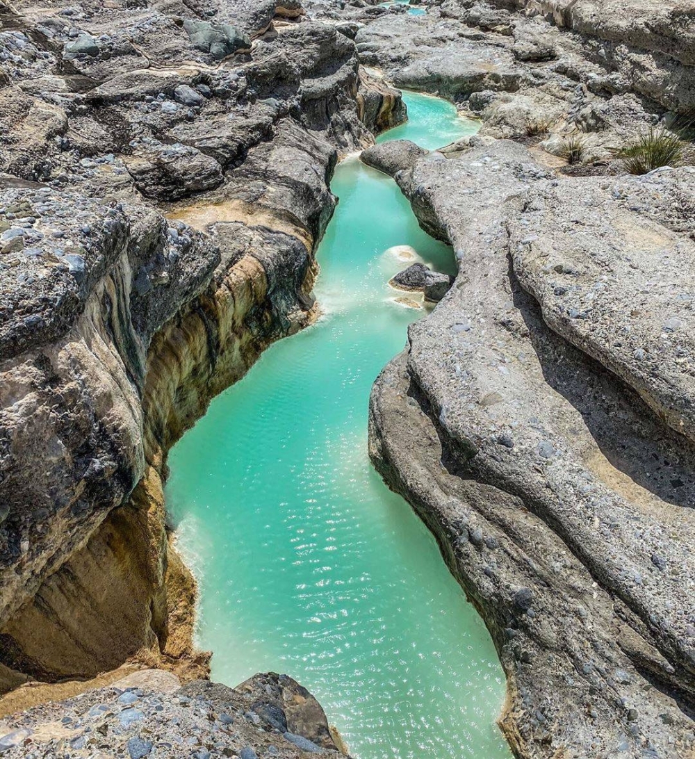 Dip into the "healing waters" of Al Hinn Spring - Oman Observer