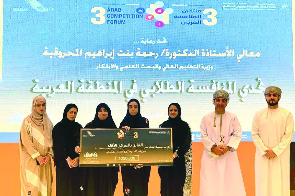 CBFS student tops ESCWA research competition - Oman Observer