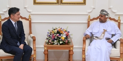 Defence ministry secretary general receives Korean official - Oman Observer
