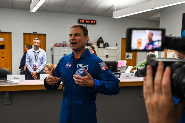 Nasa Moon rocket launch postponed after engine issue - Oman Observer