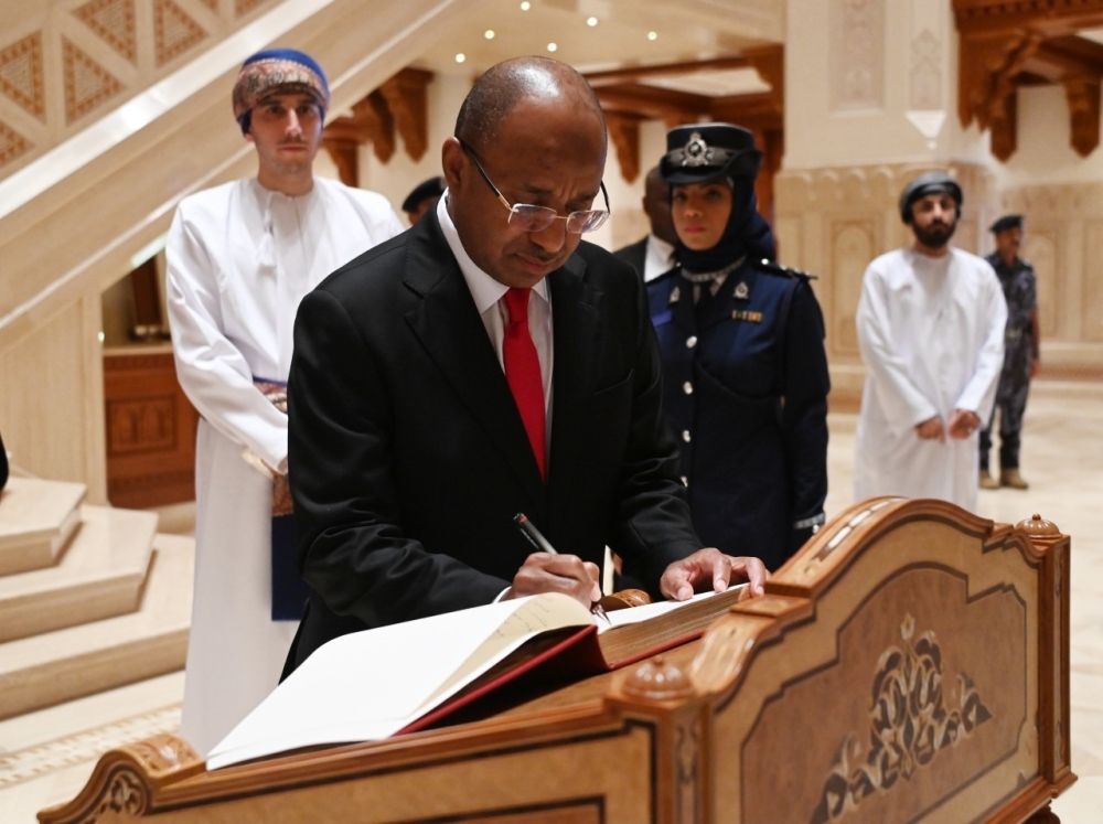 President of Zanzibar visits ROHM - Oman Observer