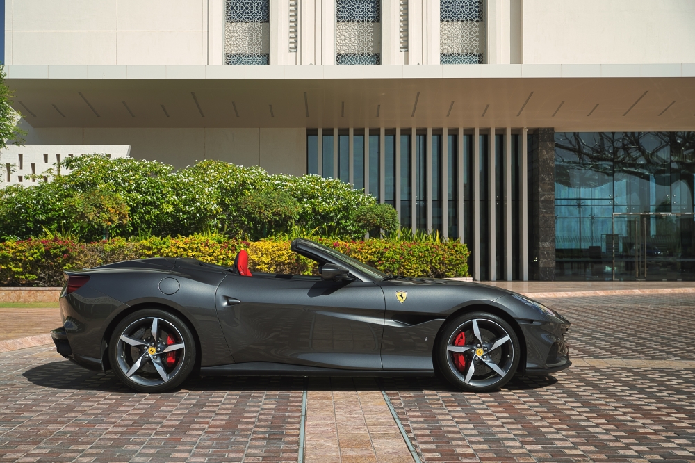 Alfardan Motors takes media for drive experience of Ferrari Portofino M ...