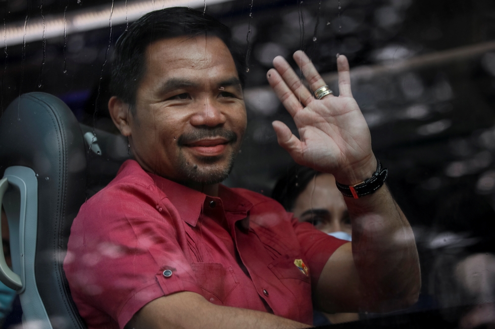 Filipino referee admits cheating to help Pacquiao win fight in 2000 ...