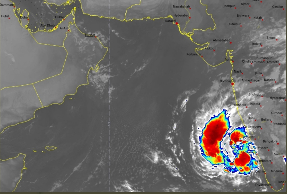 Oman Met issues statement on tropical situation - Oman Observer