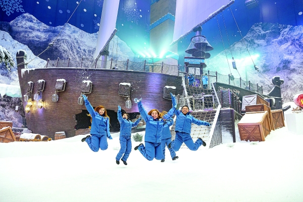 It’s white Christmas in Muscat! Snow Oman opens on Saturday - Oman Observer