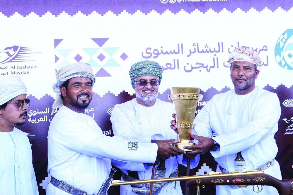 ‘Nahb’, ‘Awaied’ clinch Al Bashayer Cup - Oman Observer