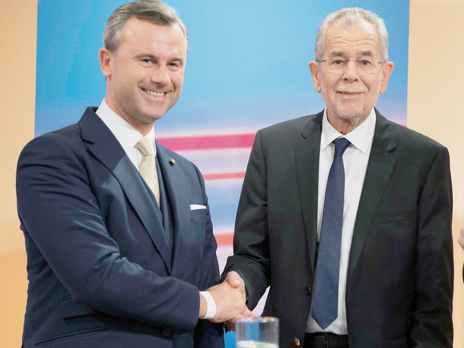 In a surprise, Austria elects Green party leader for president - Oman ...