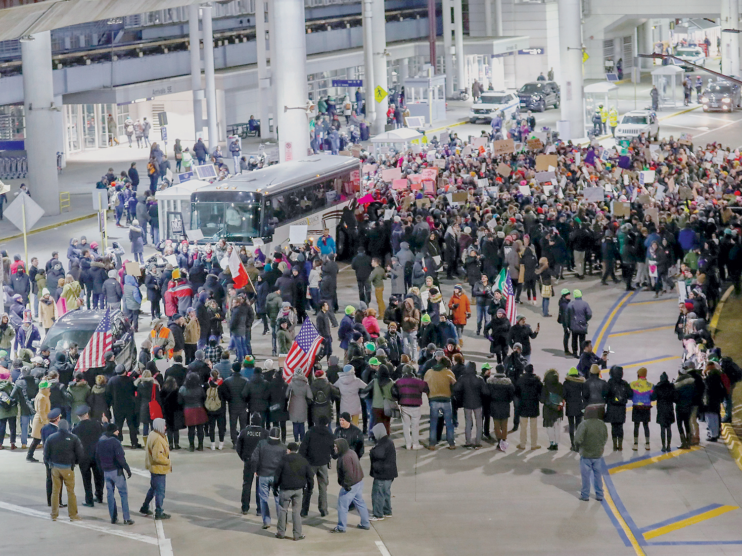 Global backlash grows against Trump’s order - Oman Observer