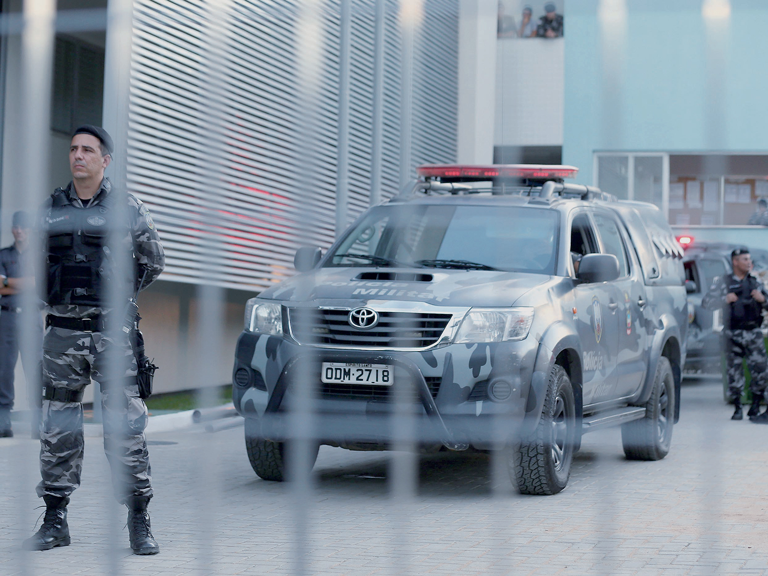 Brazil police strike continues despite agreement - Oman Observer