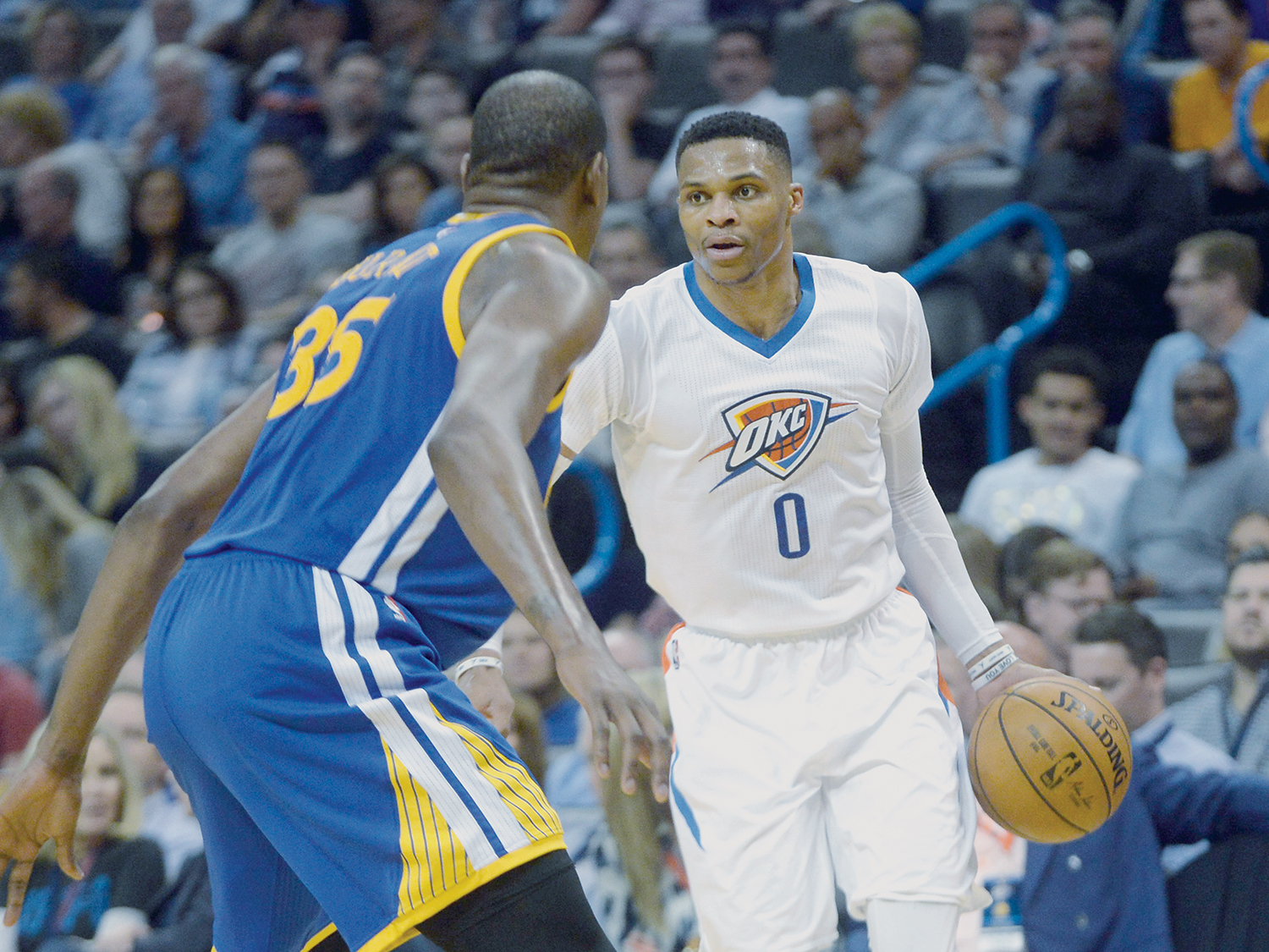 Durant shakes off jeers to lift Warriors - Oman Observer