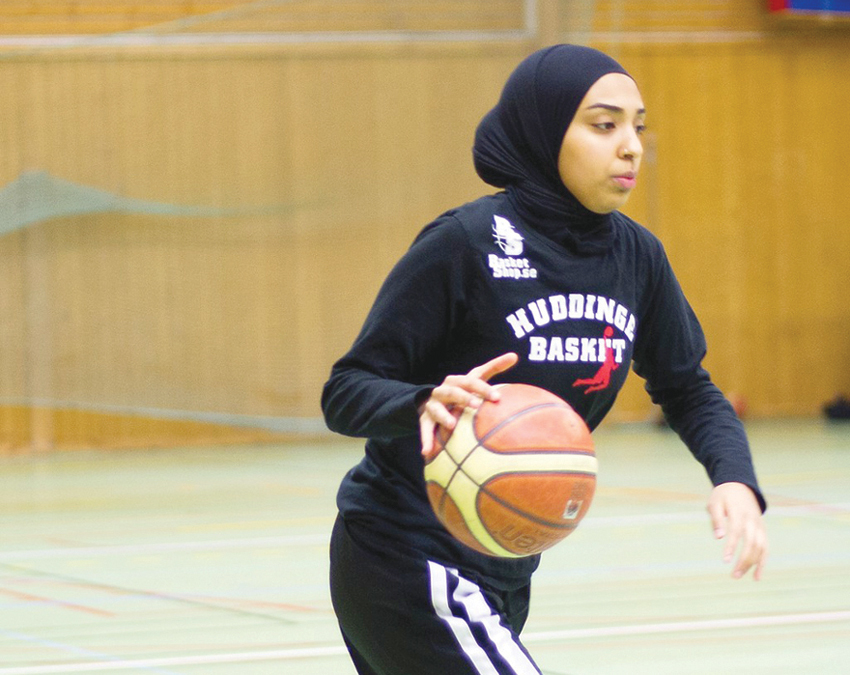 Basketball players can now wear hijab during games - Oman Observer