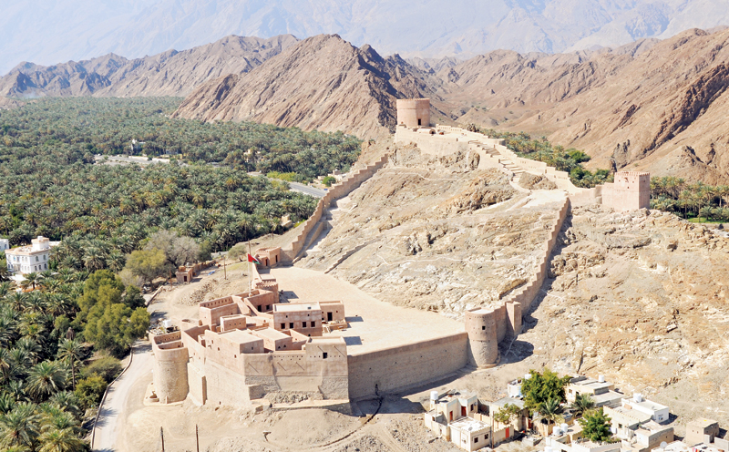 Panoramic views, attractive oasis and glorious past - Oman Observer