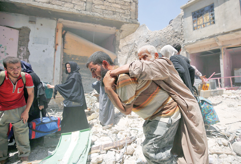 Mosul victory in ‘days’ as IS falls back in Syria - Oman Observer