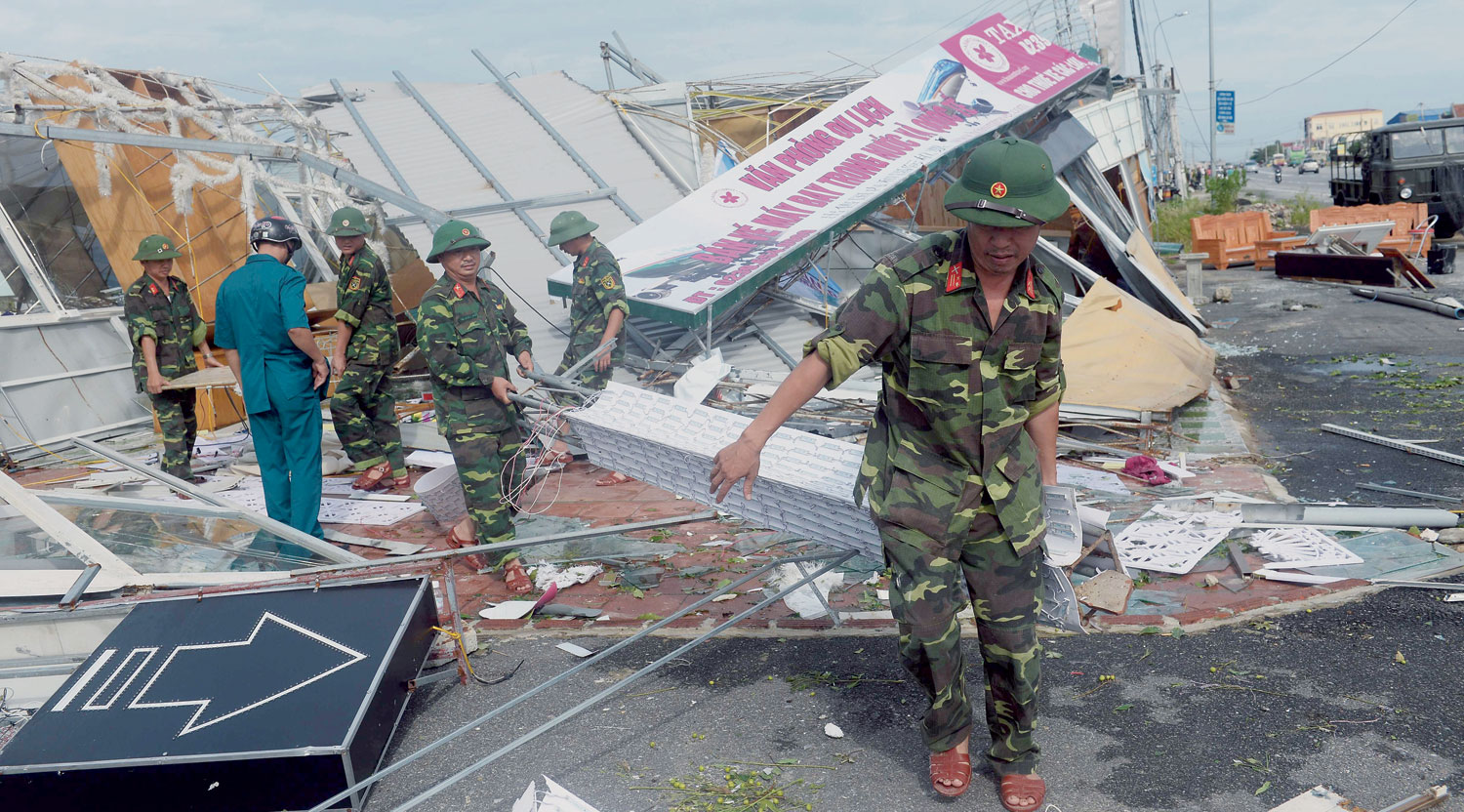 Typhoon causes widespread destruction in Vietnam - Oman Observer