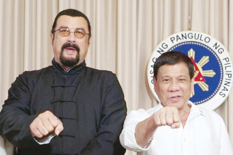 Action star rallies for tough guy - Oman Observer