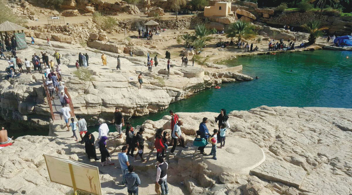 Local tourist spots draw holidayers - Oman Observer