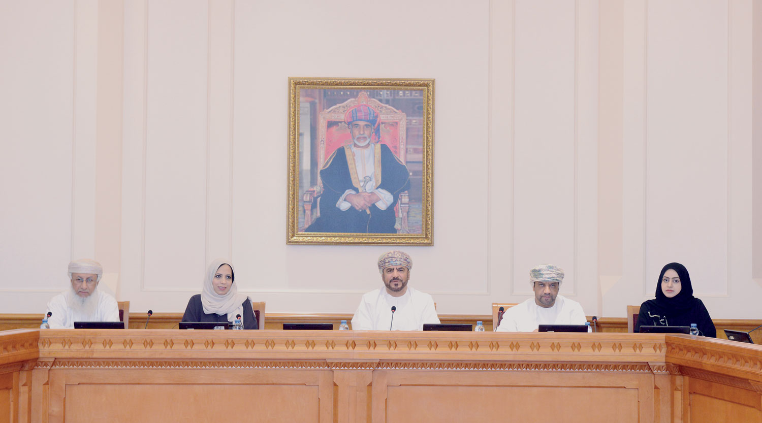 Researchers’ dialogue reviews future of Omani economy - Oman Observer