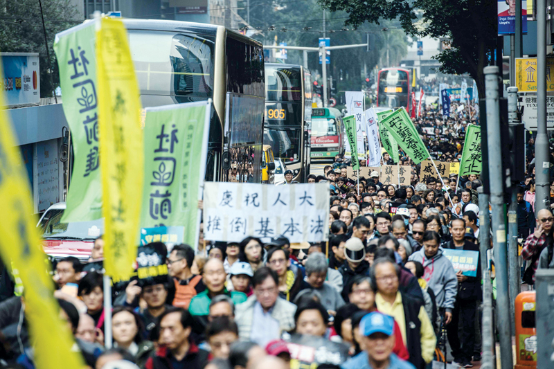 Anti-Beijing protesters march in Hong Kong - Oman Observer