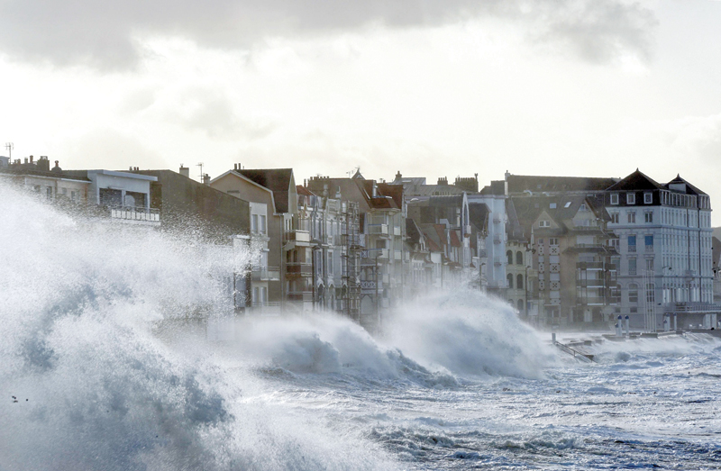 One dead, 15 injured in France as storms batter Western Europe - Oman ...