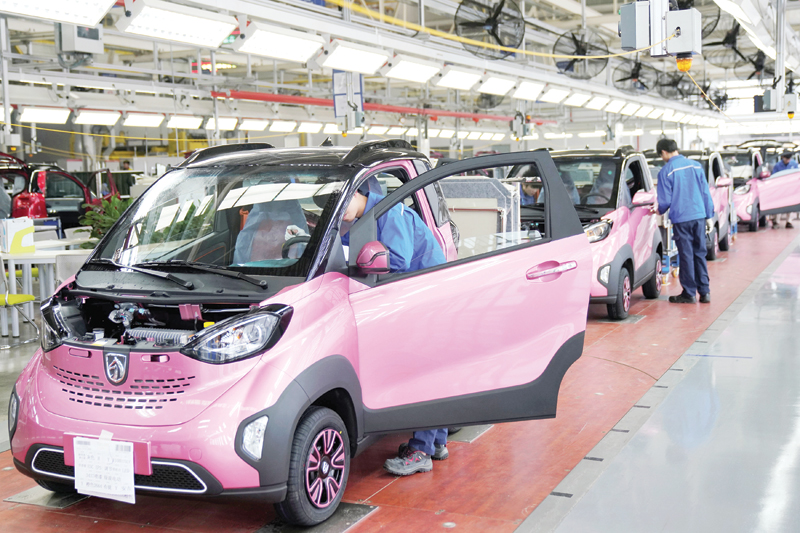 GM races to build a formula for profitable cars - Oman Observer