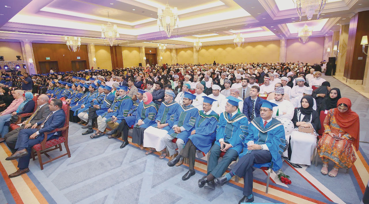 OMC celebrates graduation of doctors, pharmacists - Oman Observer