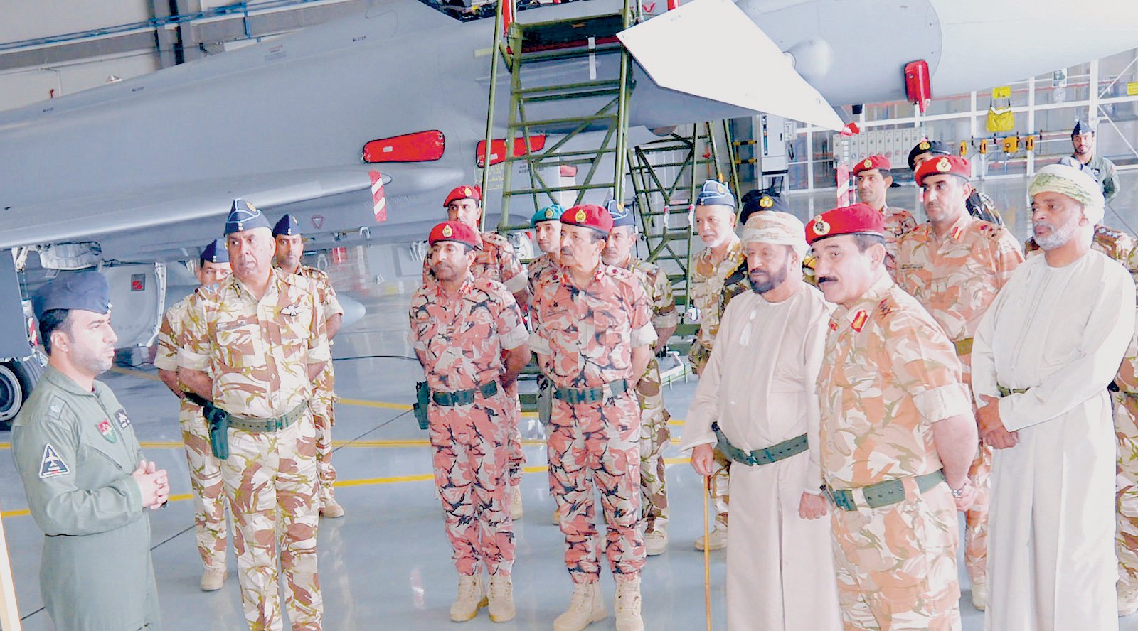 Senior military officials visit Adam Air Base, briefed on modern ...