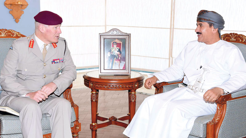 Royal Office Minister, UK defence adviser discuss ties - Oman Observer