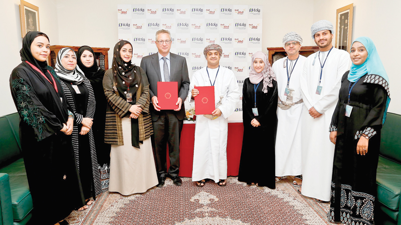 Shell Intilaaqah, Riyada pledge to empower entrepreneurs - Oman Observer