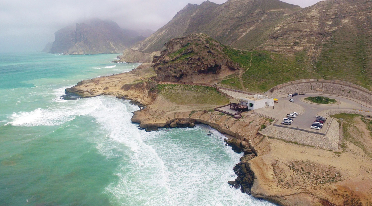 Dhofar begins to receive tourists for Khareef - Oman Observer