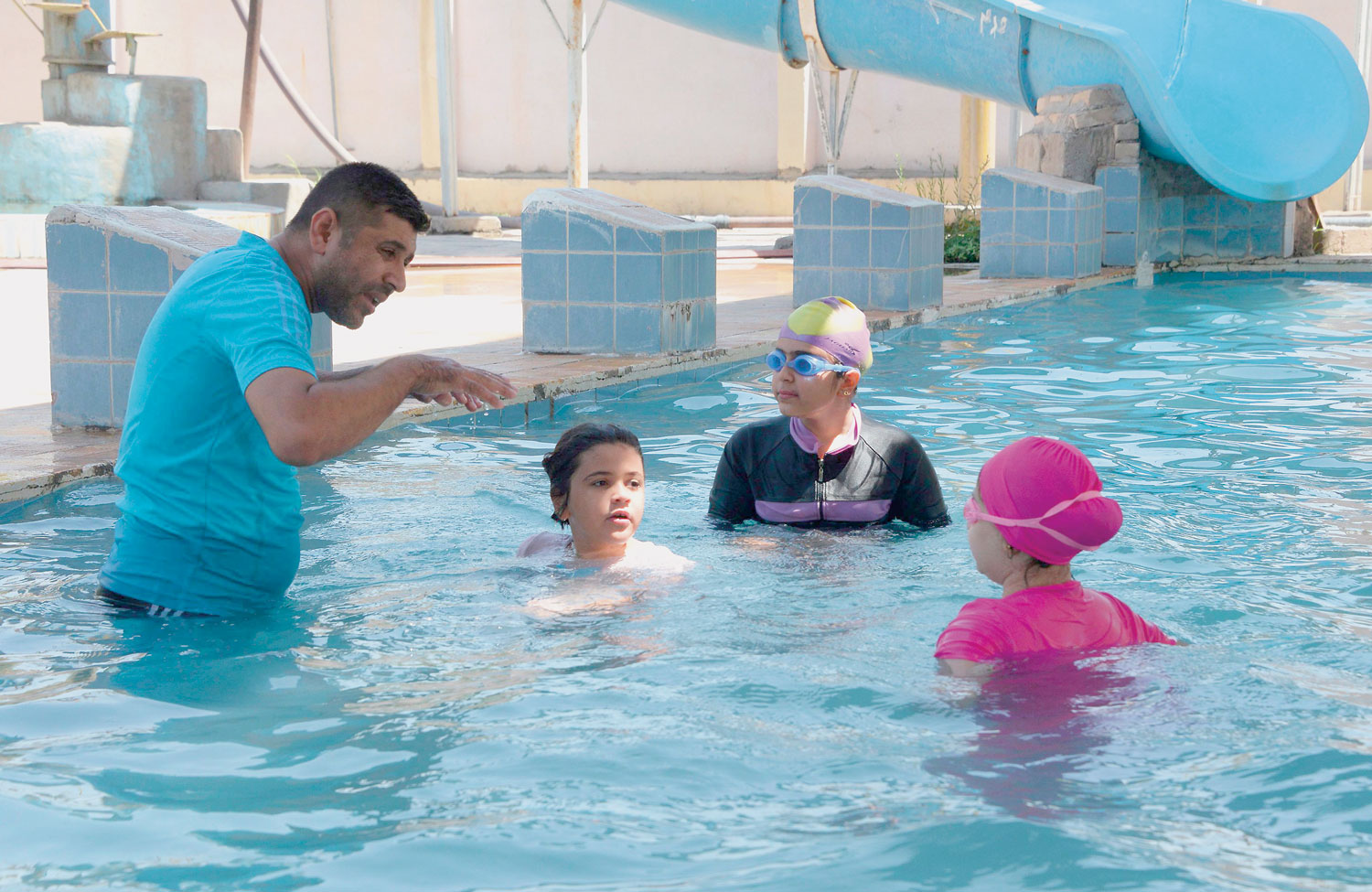 Bold move: Iraqi girls take up swimming in IS-free Mosul - Oman Observer