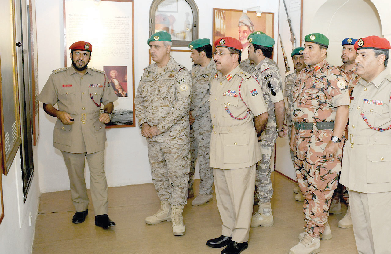 RAO Commander receives Peninsula Shield Joint Forces Commander - Oman ...