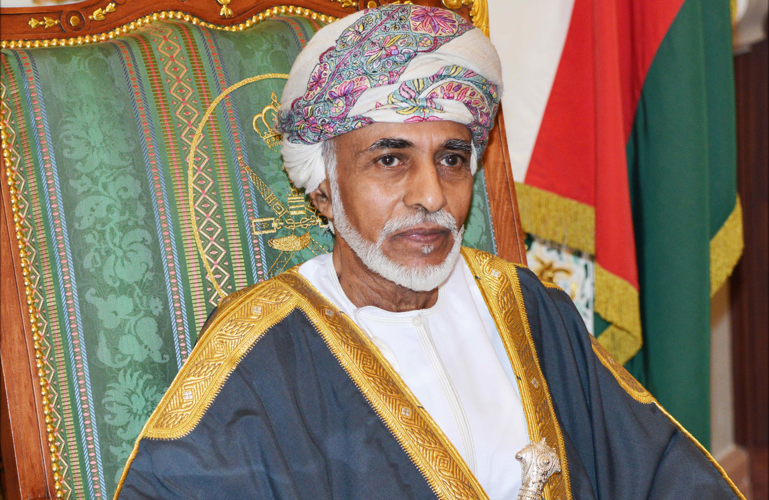 HM directives to promote Omani staff - Oman Observer