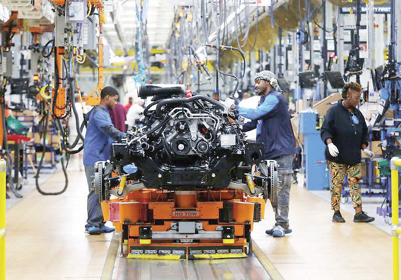 To make more trucks, Fiat Chrysler reconsiders Mexico - Oman Observer