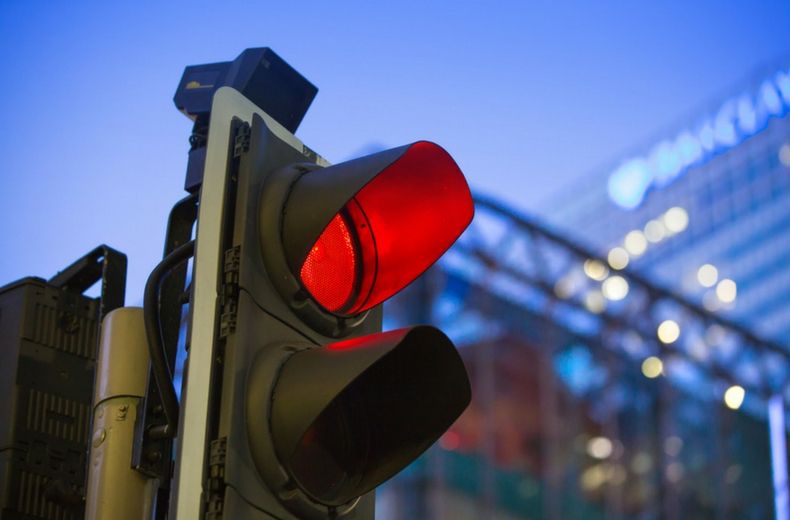 Jumping red signal is a criminal offence: ROP - Oman Observer