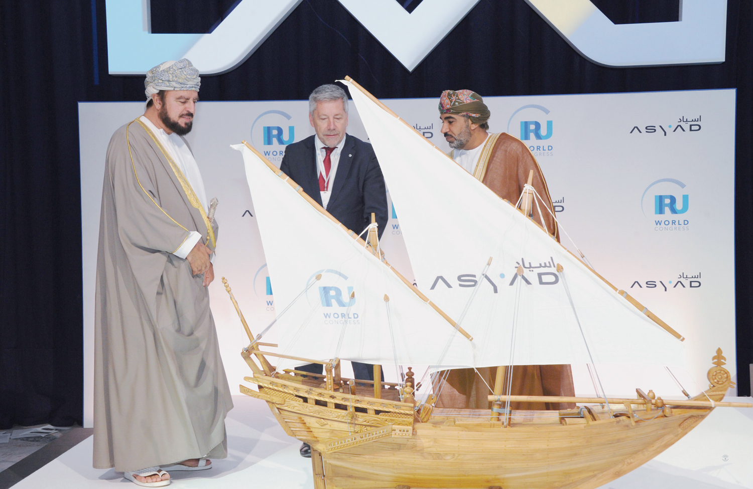 AIM IS TO BE AMONG TOP 10 IN LOGISTICS SECTOR - Oman Observer