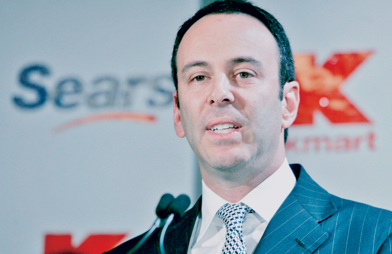 Sears CEO makes $4.4 bn bid to keep retailer alive - Oman Observer