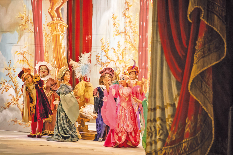 A magical puppet show for all ages - Oman Observer