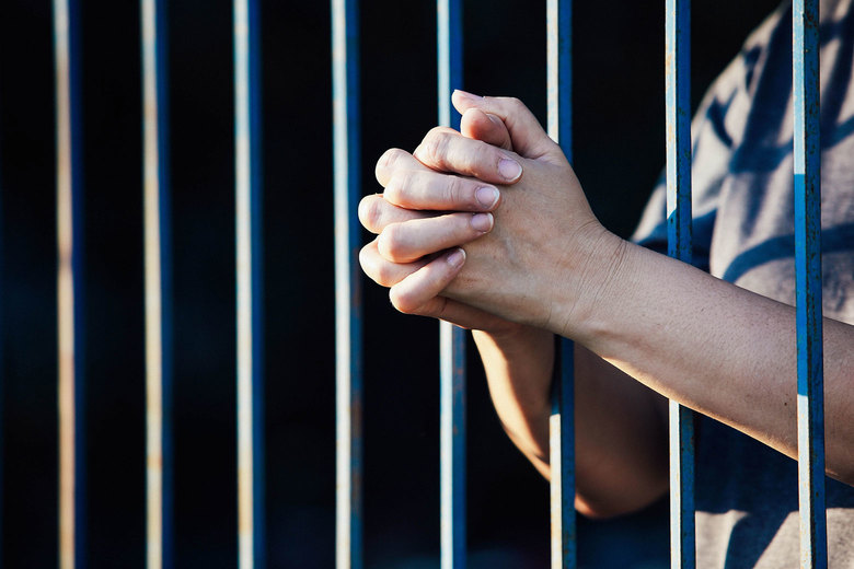 Expatriate women in Oman get jail, fine for human trafficking - Oman ...