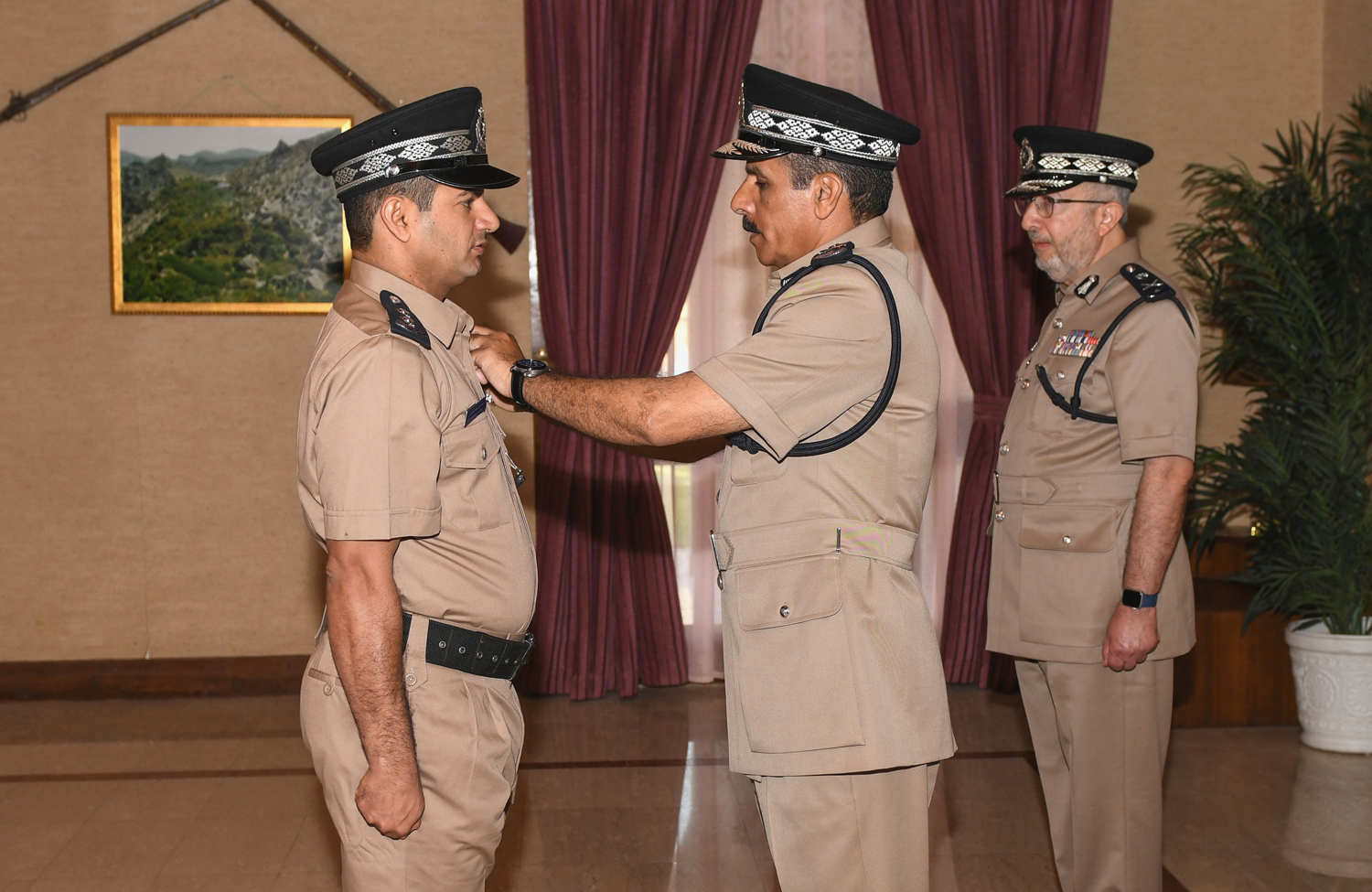 Long service and good conduct medal presented to ROP, PACDA officers ...
